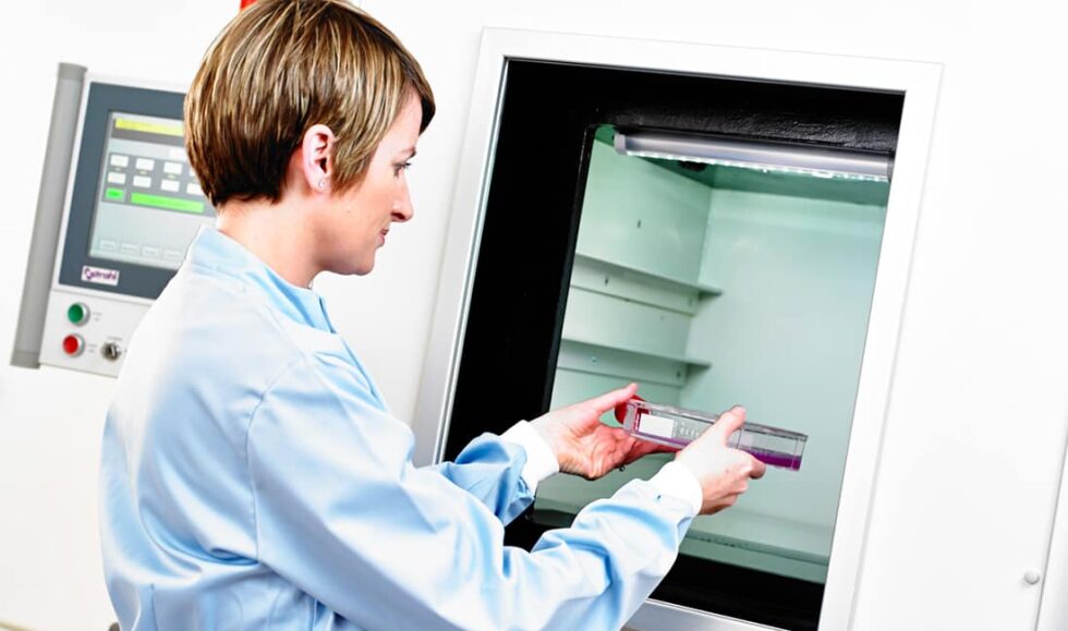X-ray Cabinet Irradiators for Lab Research | Xstrahl