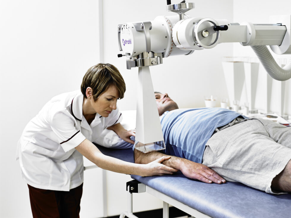 Xstrahl 200: Orthovoltage X-ray Therapy Machine