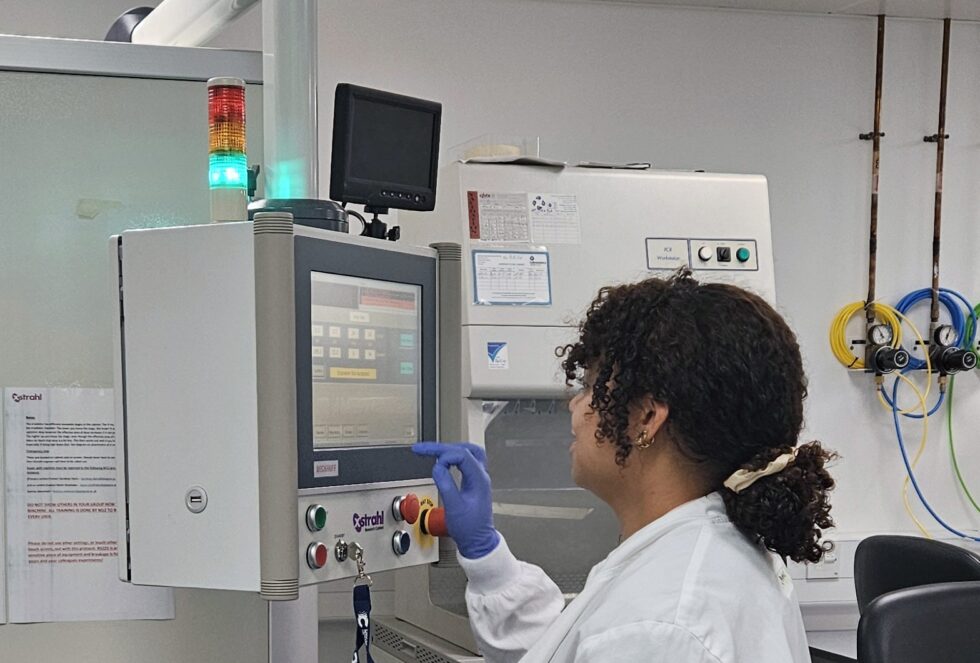 User Spotlights: Real-World Applications of Xstrahl Technology